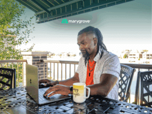 How to Work Outside with a Laptop & Mistakes to Avoid